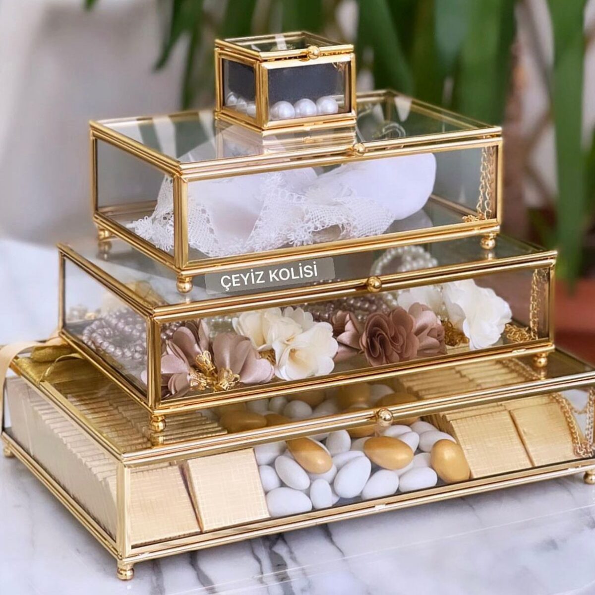 Beyaz Pleksi Kutu – Çeyiz Kolisi